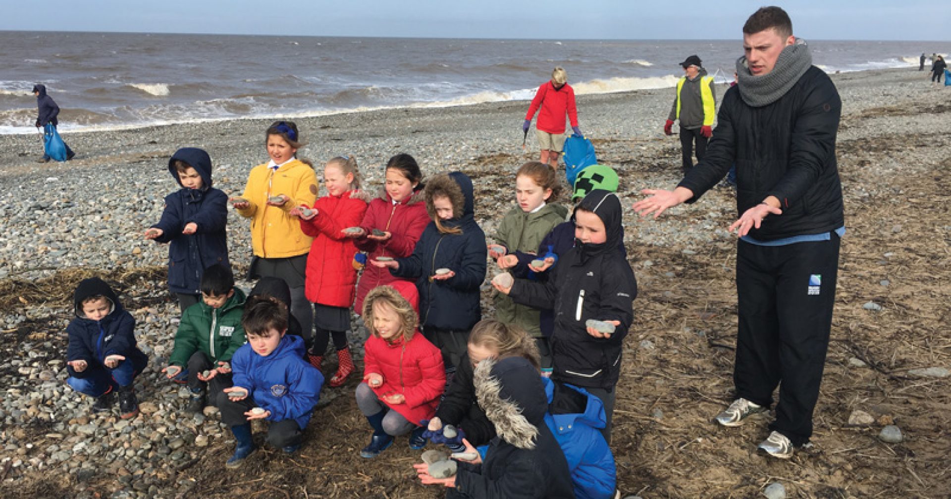 Manor Beach Primary School joins Cleveleys pebble campaign