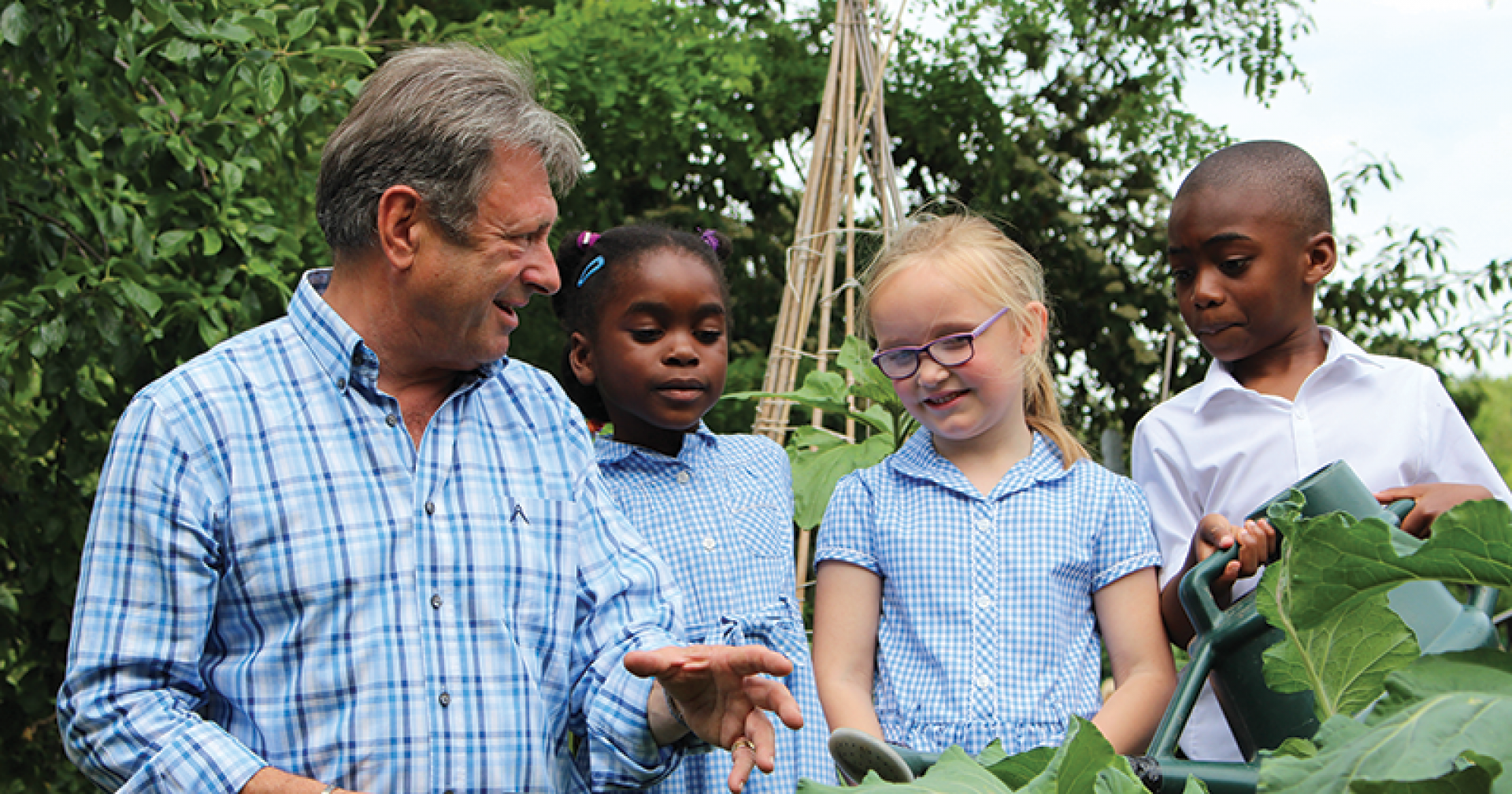 Alan Titchmarsh visits Brookvale Primary School
