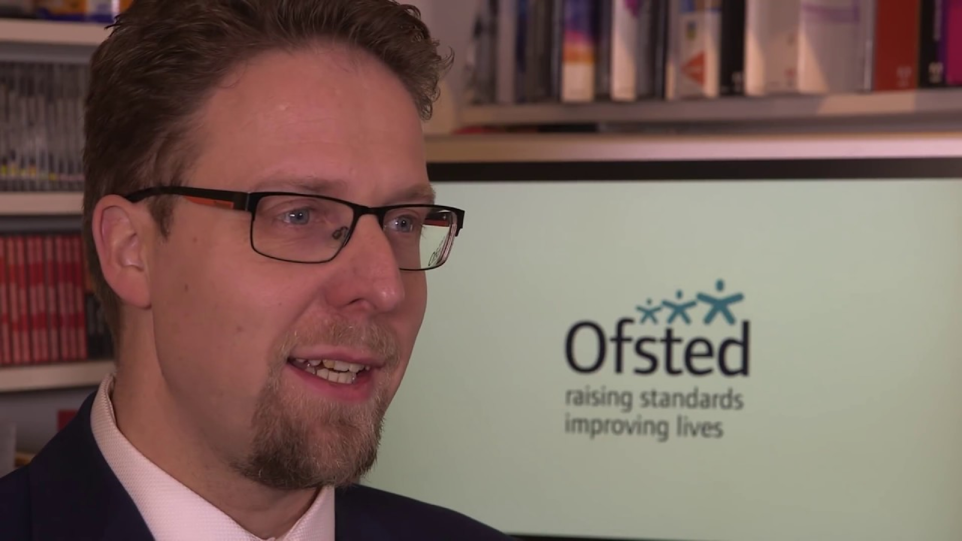 Oftsed's Matthew Purves joins AET academy trust