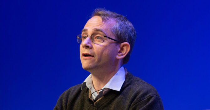 Now Teach: DfE axes funding for recruitment programme