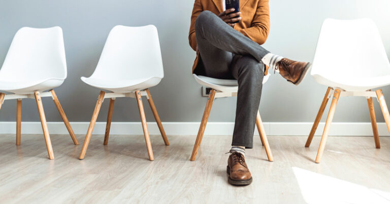 Teacher recruitment: DfE on track to miss targets again