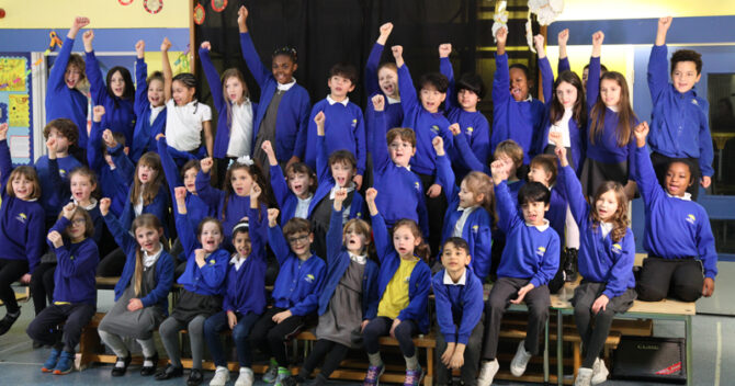 School aims to cut energy costs with Christmas single