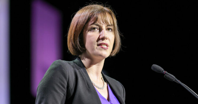 Reading test for year 8s planned in schools white paper